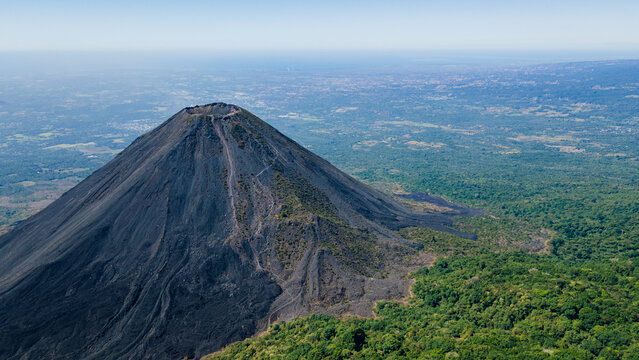 "Extinct Volcano" Images – Browse 1,204,673 Stock Photos, Vectors, and ...