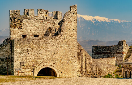 Balkanland Bilder – Durchsuchen 18,749 Archivfotos, Vektorgrafiken und ...