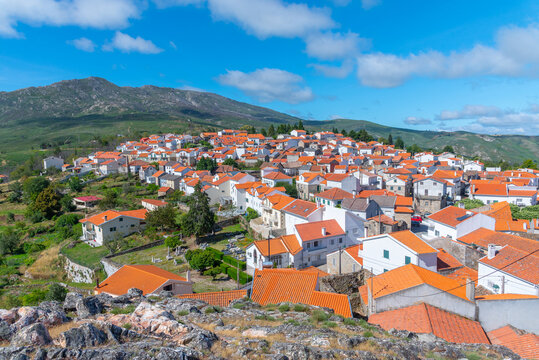 Folgosinho Bilder – Durchsuchen 82 Archivfotos, Vektorgrafiken und ...