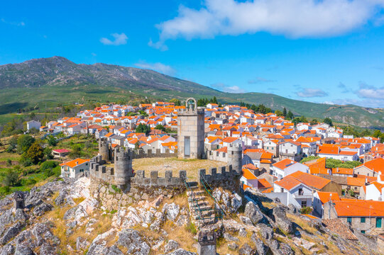 Folgosinho Bilder – Durchsuchen 82 Archivfotos, Vektorgrafiken und ...