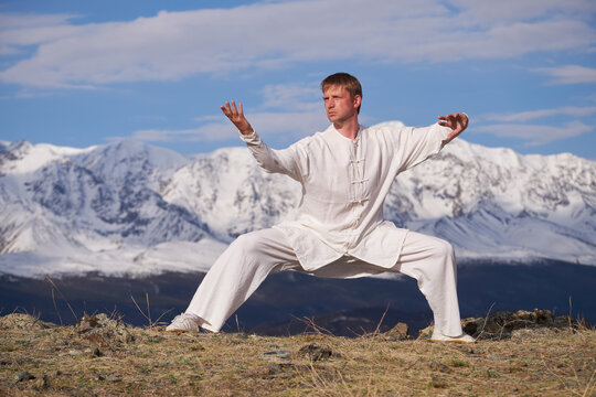 รูปภาพIfu – เลือกดูภาพถ่ายสต็อก เวกเตอร์ และวิดีโอ163 | Adobe Stock