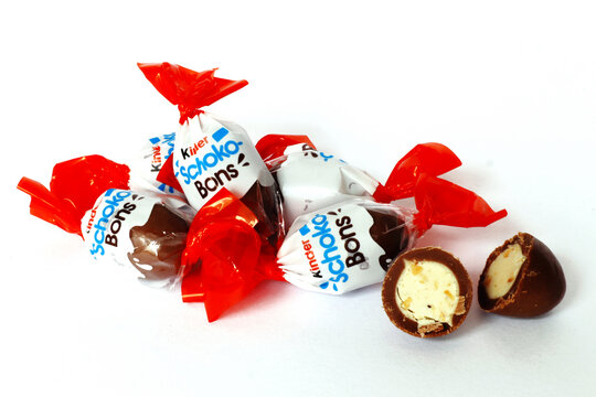 Schokobons-Bilder: Stock-Fotos & -Videos. | Adobe Stock