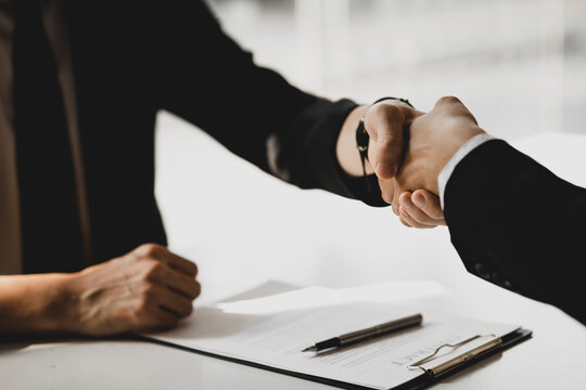 Peculation Images – Parcourir 4,608 le catalogue de photos, vecteurs et ...