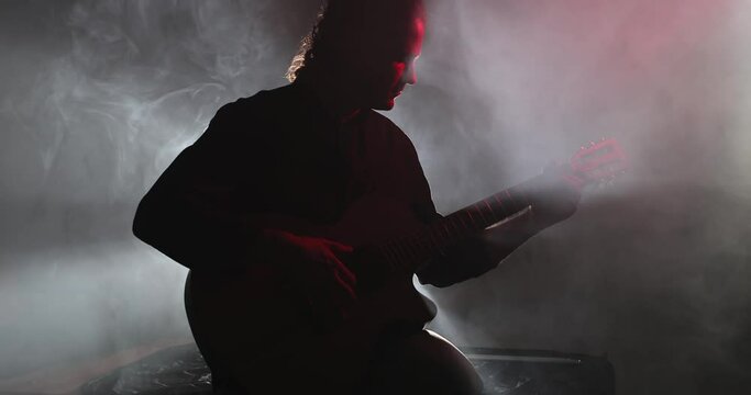 "Spanish Guitar"-Bilder: Stock-Fotos & -Videos. | Adobe Stock