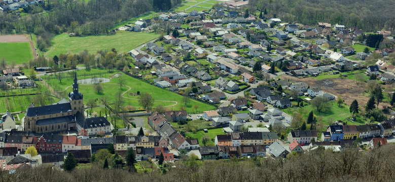 Tholey-Bilder: Stock-Fotos & -Videos. | Adobe Stock