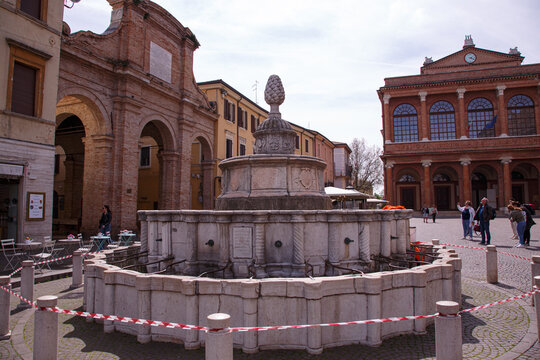 รูปภาพEmili – เลือกดูภาพถ่ายสต็อก เวกเตอร์ และวิดีโอ519 | Adobe Stock