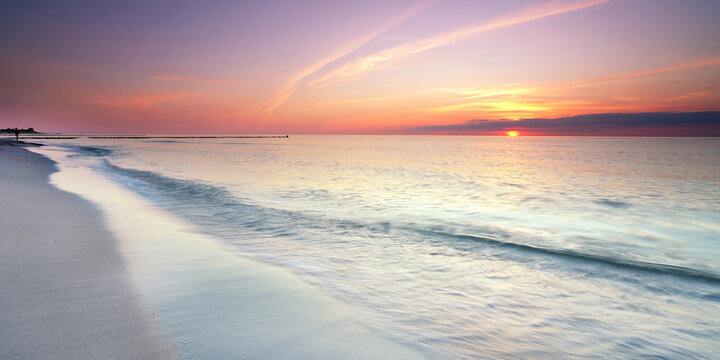 Ufer bilder – Bläddra bland 147,625 stockfoton, vektorer och videor ...