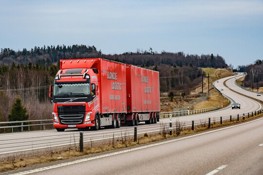 Gigaliner Images – Parcourir 67 le catalogue de photos, vecteurs et ...