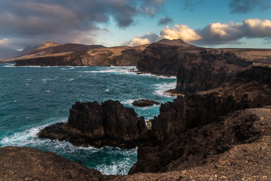 "Punta Pesebre" 影像 – 瀏覽 31 個素材庫相片、向量圖和影片 | Adobe Stock