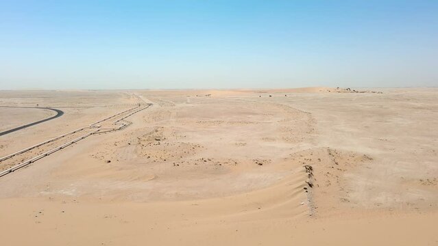 Qatar Desert Images – Browse 9,302 Stock Photos, Vectors, and Video ...