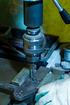 รูปภาพDrilling-Machine – เลือกดูภาพถ่ายสต็อก เวกเตอร์ และวิดีโอ111 ...