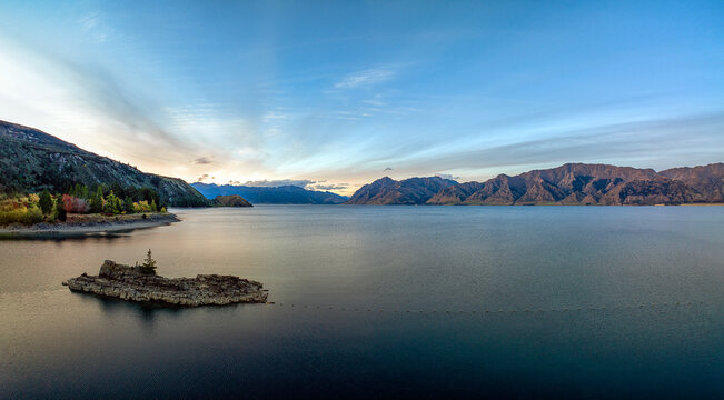 "Lake Hawea" Images – Browse 728 Stock Photos, Vectors, and Video ...
