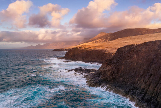 "Punta Pesebre" 影像 – 瀏覽 31 個素材庫相片、向量圖和影片 | Adobe Stock