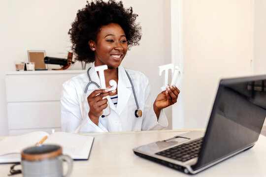 Teletherapy Images – Browse 195 Stock Photos, Vectors, and Video ...