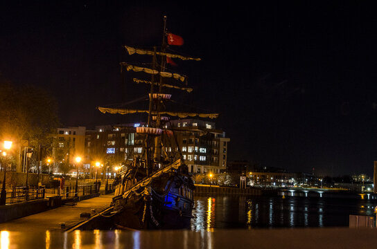 "Statek Piracki" Imagens – Procure 67 fotos, vetores e vídeos | Adobe Stock