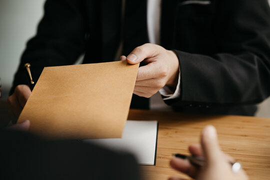 Peculation bilder – Bläddra bland 4,627 stockfoton, vektorer och videor ...