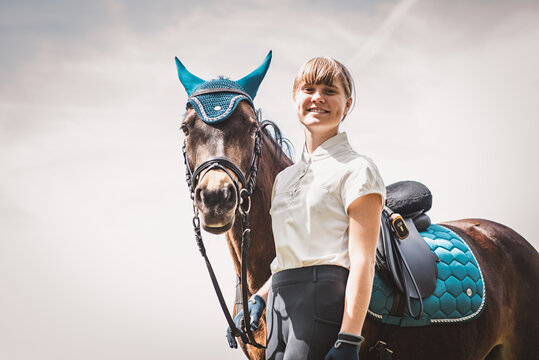 Reiterinnen Bilder – Durchsuchen 22,652 Archivfotos, Vektorgrafiken und ...