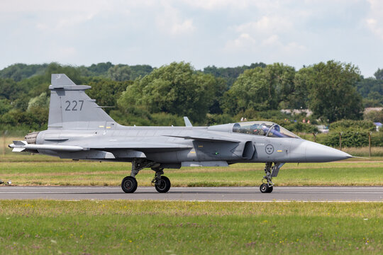 รูปภาพJas-39 – เลือกดูภาพถ่ายสต็อก เวกเตอร์ และวิดีโอ104 | Adobe Stock