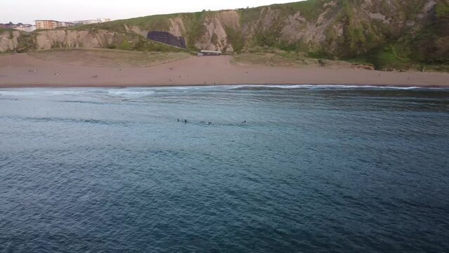 Sopelana Images – Parcourir 1,455 le catalogue de photos, vecteurs et vidéos | Adobe Stock