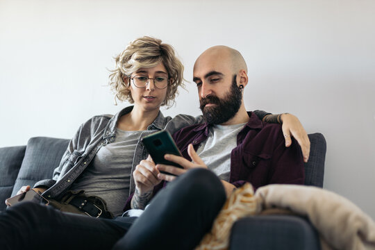 Unconcern bilder – Bläddra bland 6,100 stockfoton, vektorer och videor ...