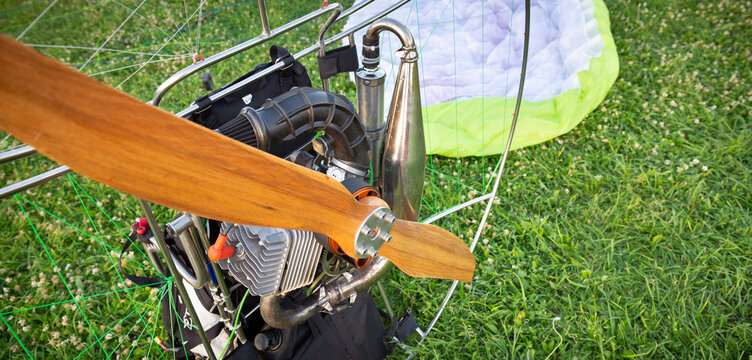 Paraplan bilder – Bläddra bland 563 stockfoton, vektorer och videor ...