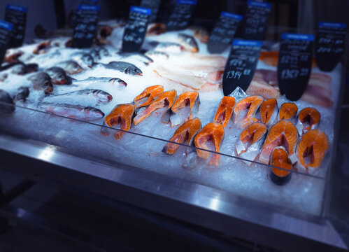 รูปภาพFishmarket – เลือกดูภาพถ่ายสต็อก เวกเตอร์ และวิดีโอ10,848 | Adobe ...