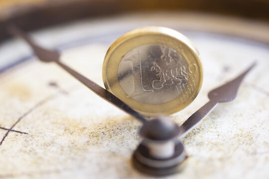 "Value Of Time" Immagini - Sfoglia 279 foto, vettoriali e video Stock ...