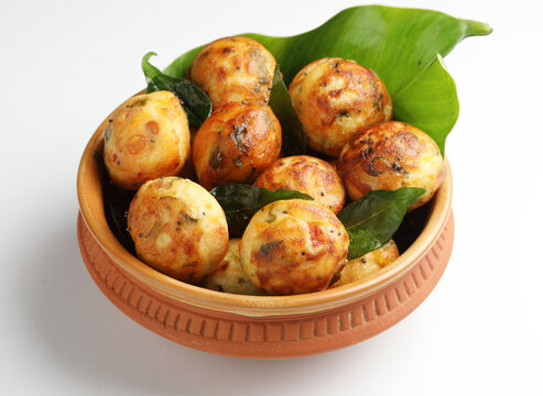 รูปภาพPaniyaram – เลือกดูภาพถ่ายสต็อก เวกเตอร์ และวิดีโอ390 | Adobe Stock