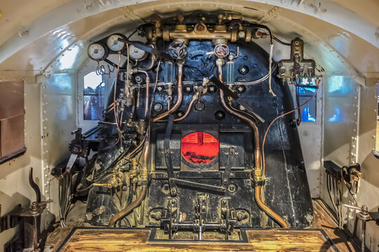 รูปภาพVactrain – เลือกดูภาพถ่ายสต็อก เวกเตอร์ และวิดีโอ133 | Adobe Stock