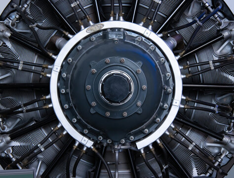 "Radial Engine" Images – Browse 1,229 Stock Photos, Vectors, and Video ...