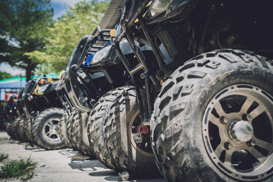 Atv bilder – Bläddra bland 22,617 stockfoton, vektorer och videor ...