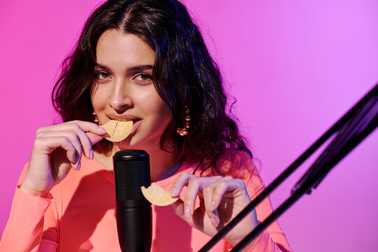 รูปภาพAsmr – เลือกดูภาพถ่ายสต็อก เวกเตอร์ และวิดีโอ4,522 | Adobe Stock