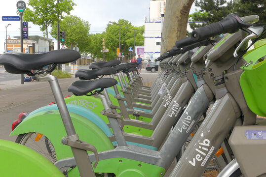 「Velib」の画像 - 267 件の Stock 写真、ベクターおよびビデオ | Adobe Stock