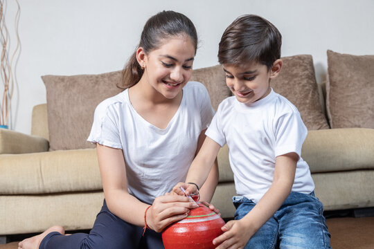 "Sister Brother" Images – Browse 1,055 Stock Photos, Vectors, and Video ...