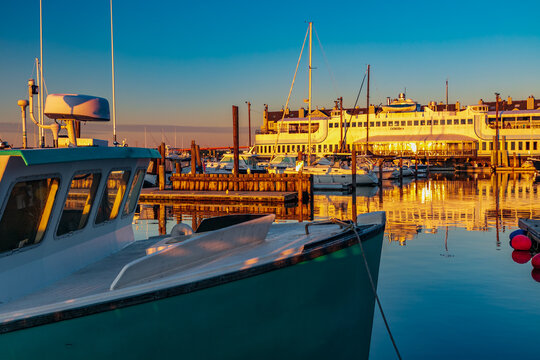 รูปภาพ"Portland Harbor" – เลือกดูภาพถ่ายสต็อก เวกเตอร์ และวิดีโอ184 ...