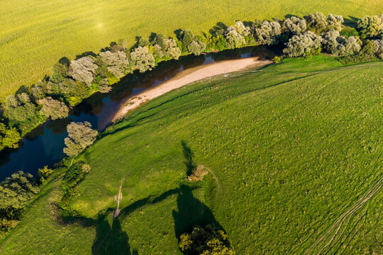 Ravin bilder – Bläddra bland 191,401 stockfoton, vektorer och videor ...