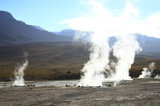 รูปภาพGeisers – เลือกดูภาพถ่ายสต็อก เวกเตอร์ และวิดีโอ825 | Adobe Stock