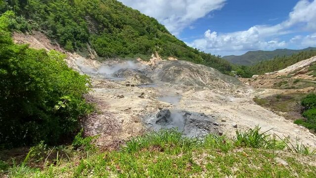 Soufriere Imagens – Procure 1,980 fotos, vetores e vídeos | Adobe Stock