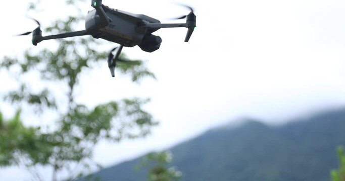 Drone Taking Off Bilder – Durchsuchen 11,186 Archivfotos ...