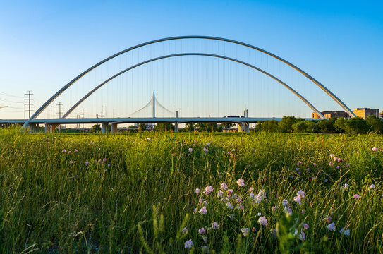Downtown Dallas Bridge Images – Browse 1,144 Stock Photos, Vectors, and ...