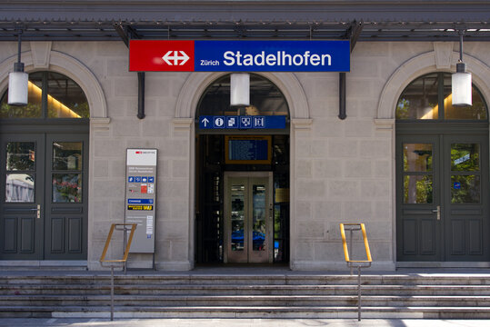 S-Bahn-Logo 影像 – 瀏覽 88 個素材庫相片、向量圖和影片 | Adobe Stock