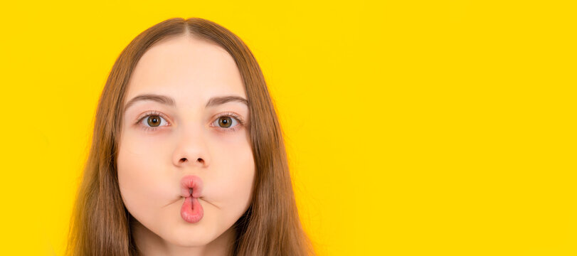 How To Do Fish Lips Face | Lipstutorial.org