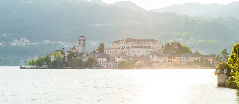 Giulio 이미지 – 찾아보기 3,931 스톡 사진, 벡터 및 비디오 | Adobe Stock