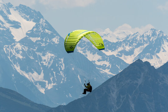 Imágenes de Paragleiter: descubre bancos de fotos, ilustraciones ...