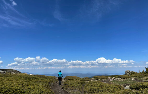 รูปภาพBergwanderer – เลือกดูภาพถ่ายสต็อก เวกเตอร์ และวิดีโอ1,103 ...