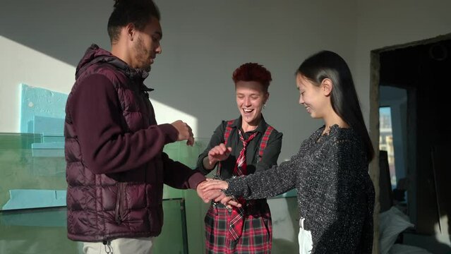 Handstack Images – Browse 194 Stock Photos, Vectors, and Video | Adobe Stock