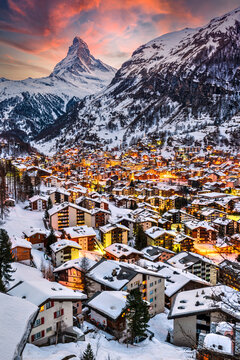 Sightsee Images – Browse 1,782,205 Stock Photos, Vectors, and Video ...
