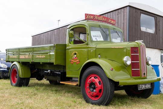 รูปภาพK4 – เลือกดูภาพถ่ายสต็อก เวกเตอร์ และวิดีโอ304 | Adobe Stock