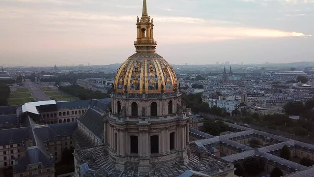 Imágenes de "Esplanade Des Invalides": descubre bancos de fotos ...