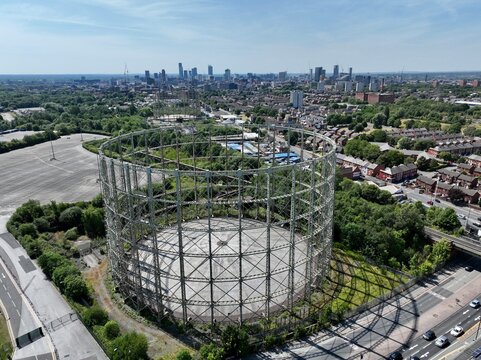Gasholder bilder – Bläddra bland 3,814 stockfoton, vektorer och videor ...